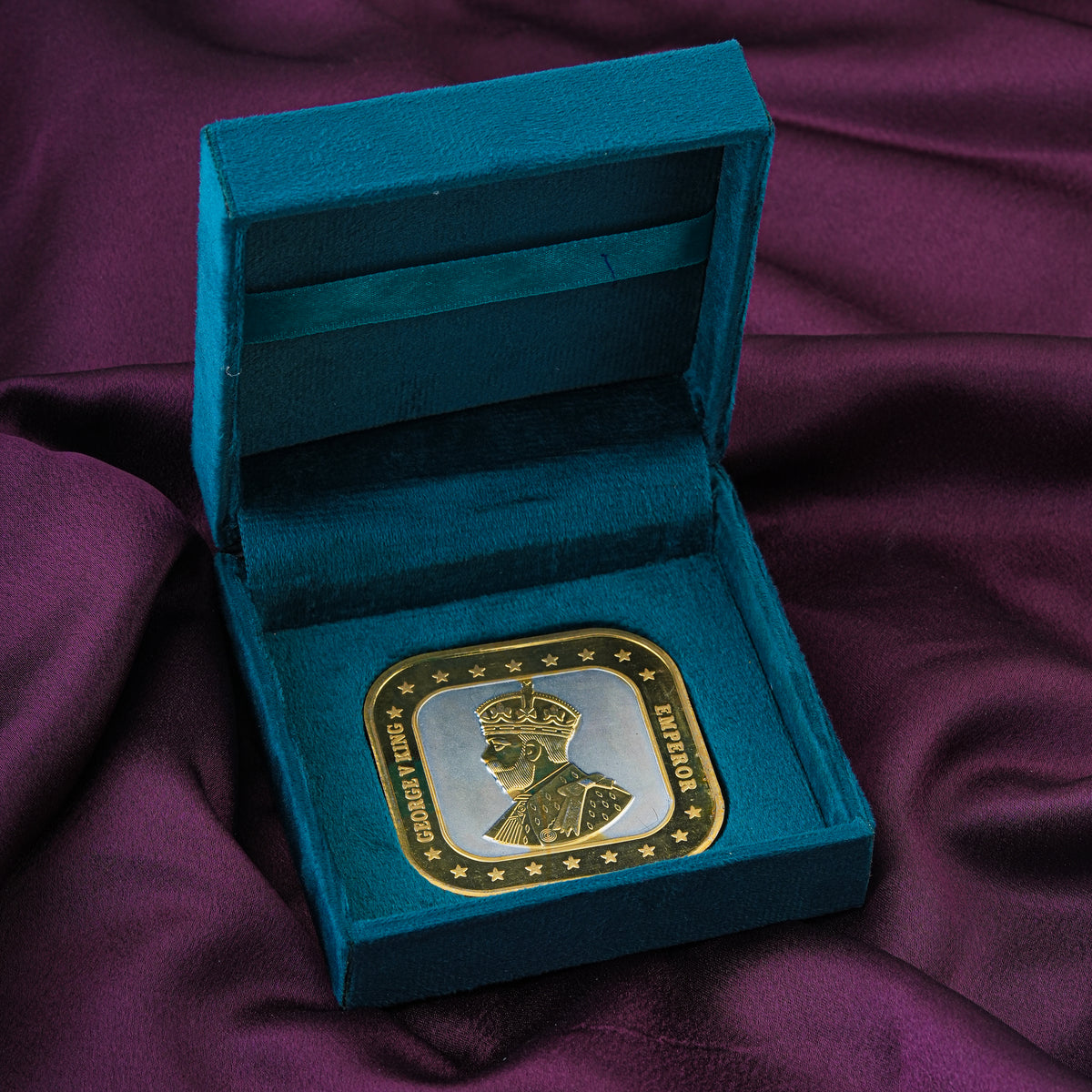 Pure silver 100 Grams Square silver coin with 22 kt gold